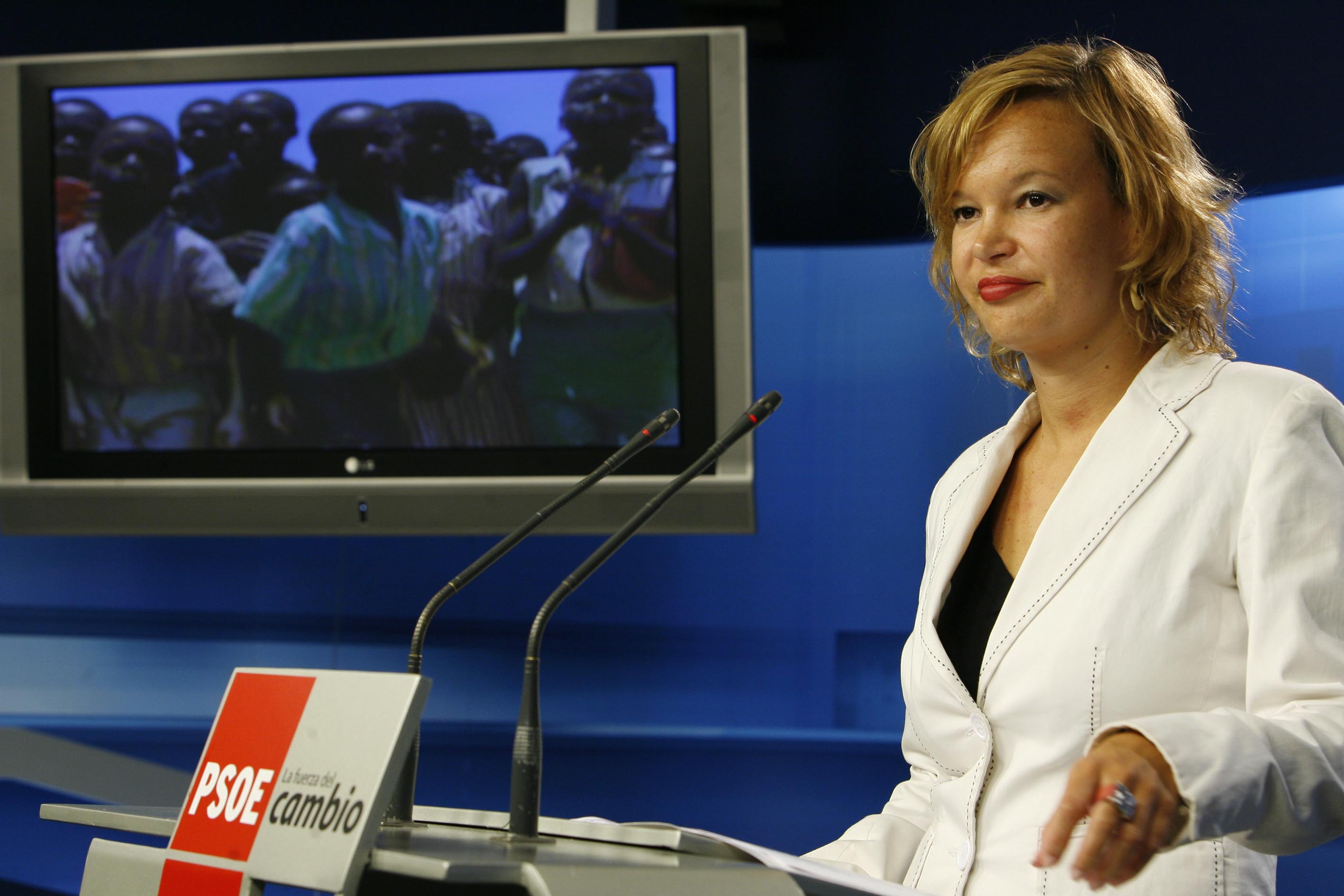Rueda de prensa de Leire Pajín