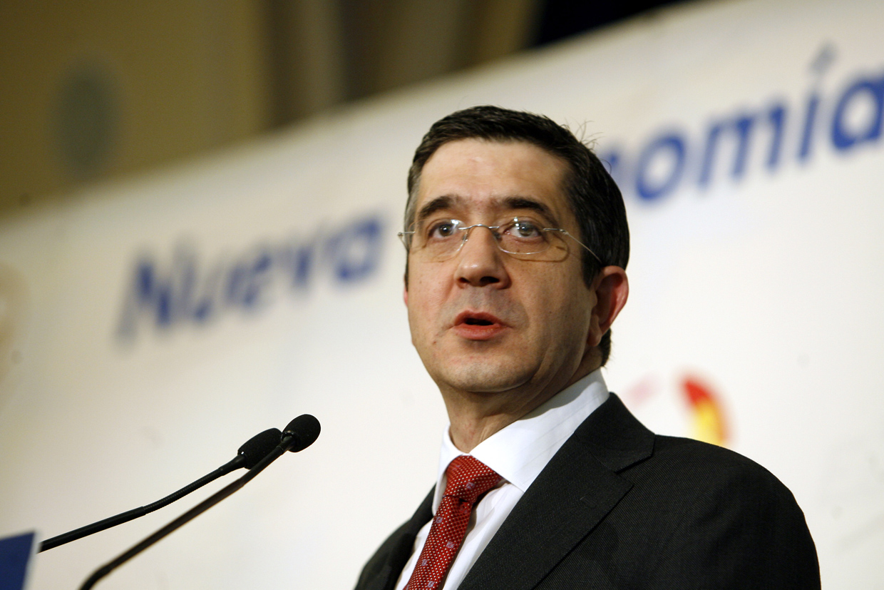 Desayuno de Patxi López en el Fórum Europa